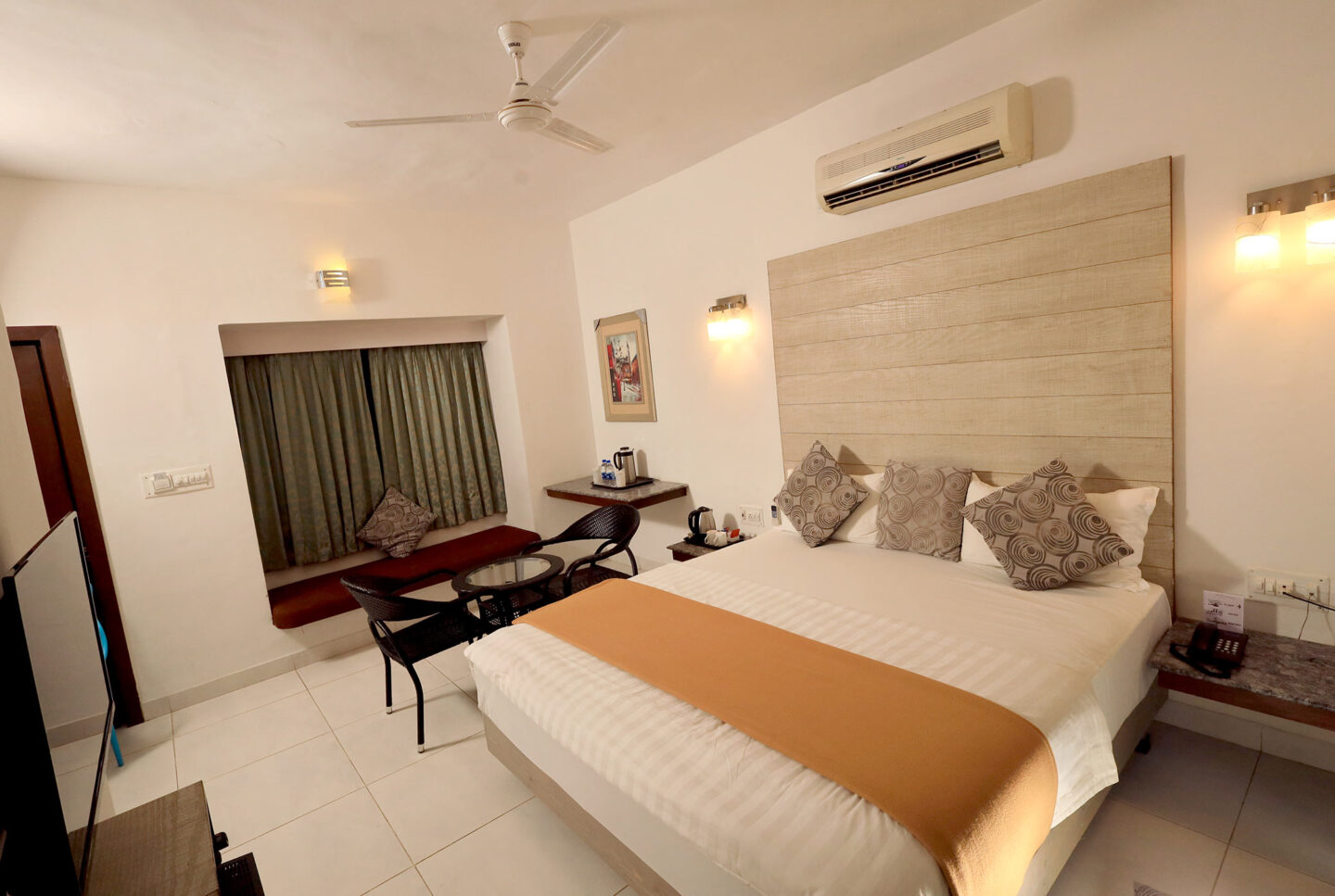 Cottages – Luxurious Rooms in Mount Abu – Hummingbird Resort