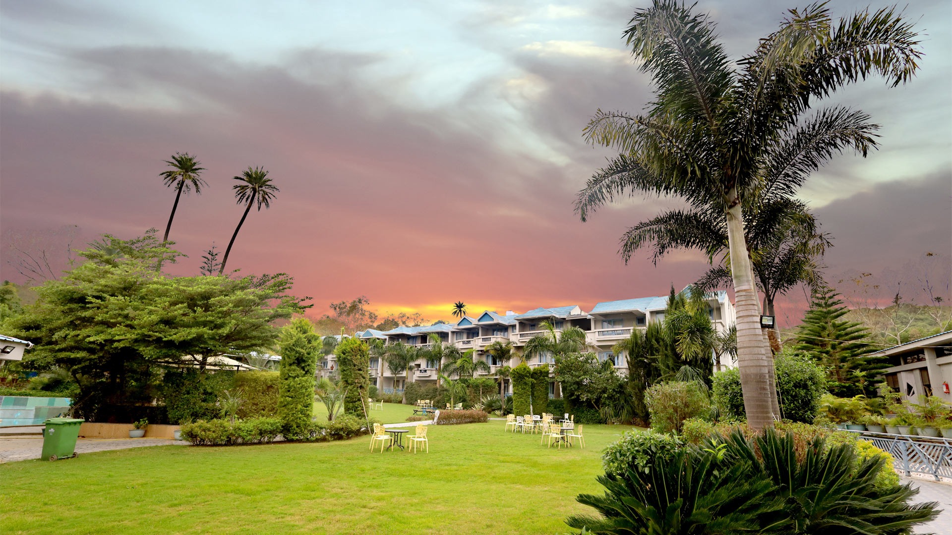 Highest Resort in Mount Abu – Hummingbird Resort for Luxury Hilltop ...